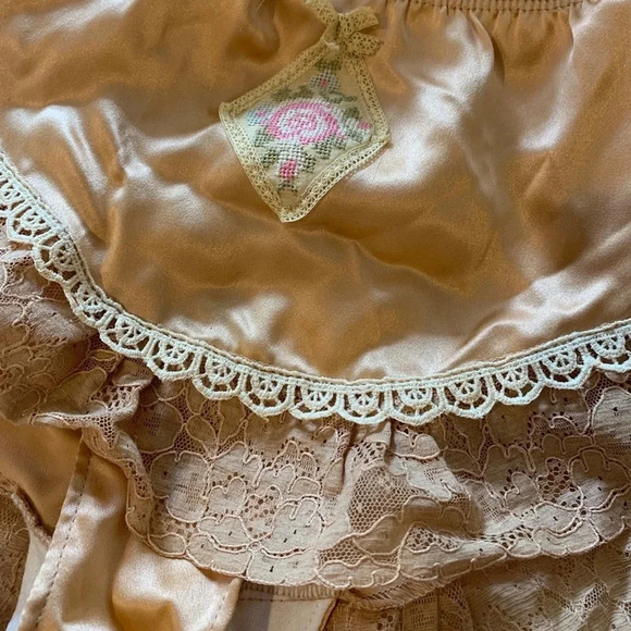 Jenny Jen | Intimates & Sleepwear | Jenny Jen Nwt Silk French Lace Tap ...